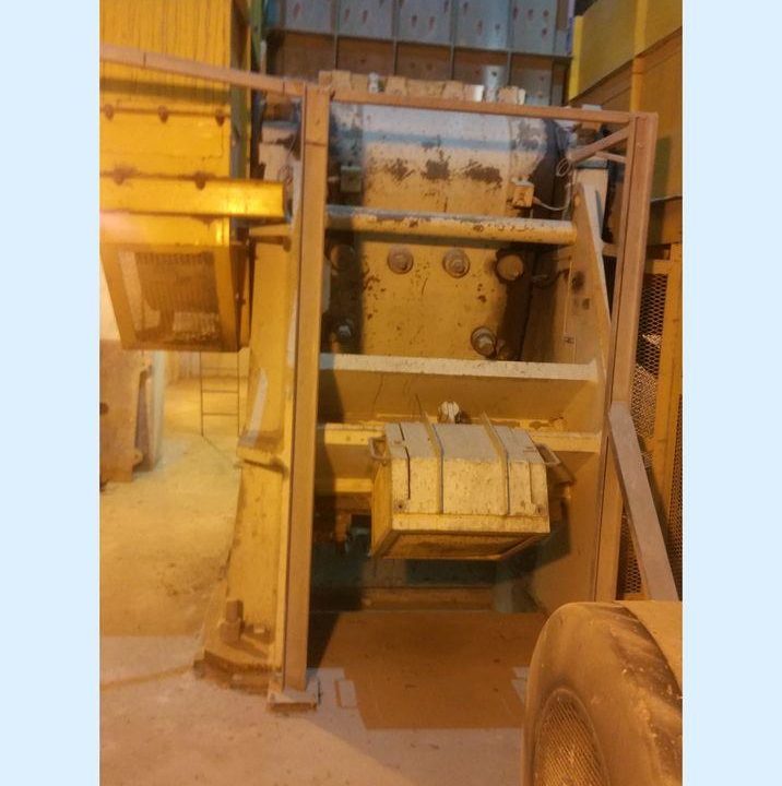 42" X 48" TEREX JAQUES ST47 JAW CRUSHER - Nelson Machinery & Equipment Ltd.