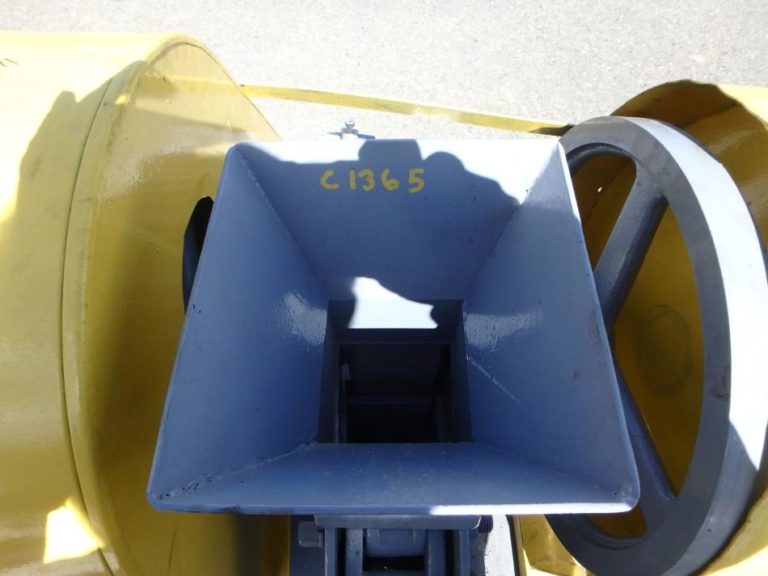 2.5" X 4" BICO LAB JAW CRUSHER - Nelson Machinery & Equipment Ltd.