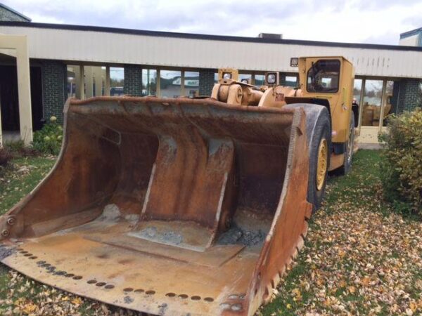 R1700 SERIES II UNDERGROUND LOADERS - Nelson Machinery & Equipment Ltd.