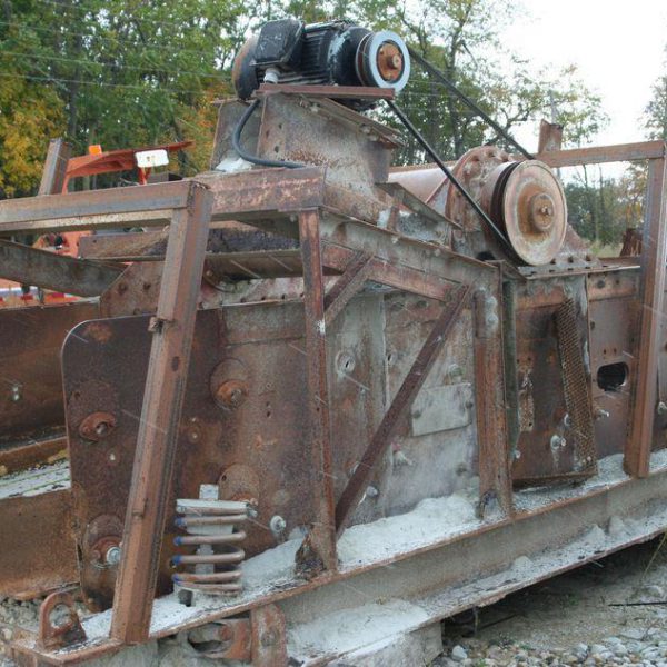 5' X 12' DEISTER DOUBLE-DECK INCLINED SCREEN - Nelson Machinery ...