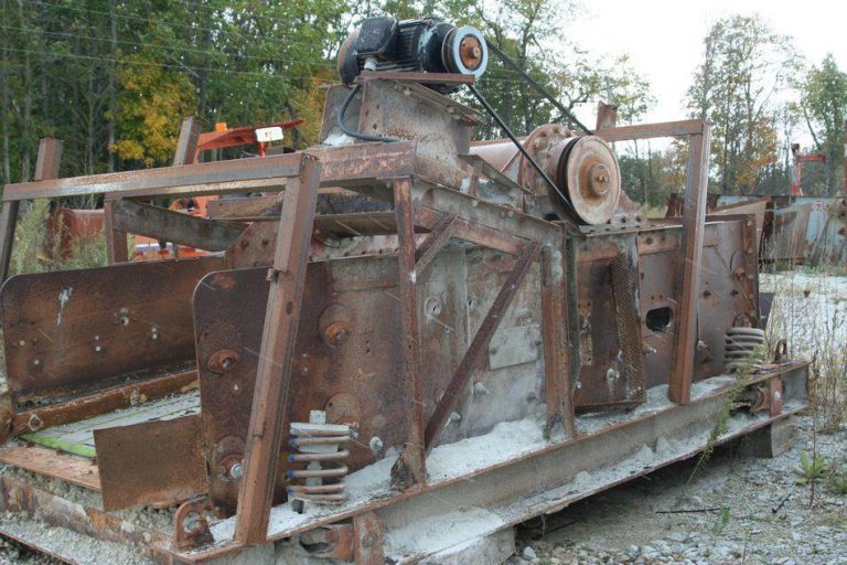 5' X 12' DEISTER DOUBLE-DECK INCLINED SCREEN - Nelson Machinery ...