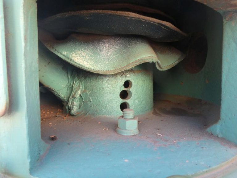 11" KEEGOR VERTICAL SPINDLE PULVERIZER - Nelson Machinery & Equipment Ltd.