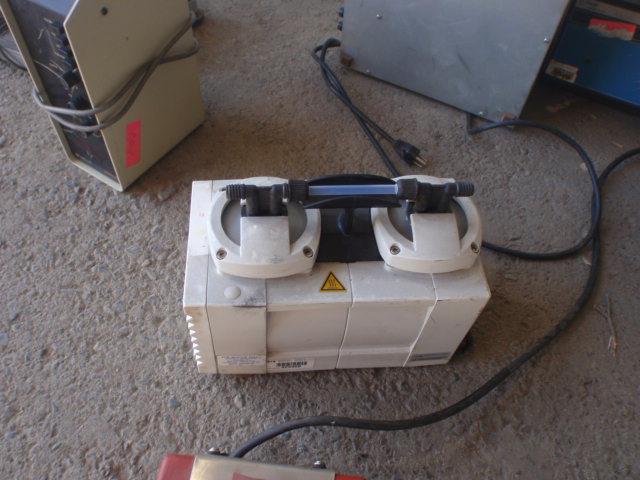 BUCHI VACOBOX MODEL V-500 VACUUM PUMP - Nelson Machinery & Equipment Ltd.