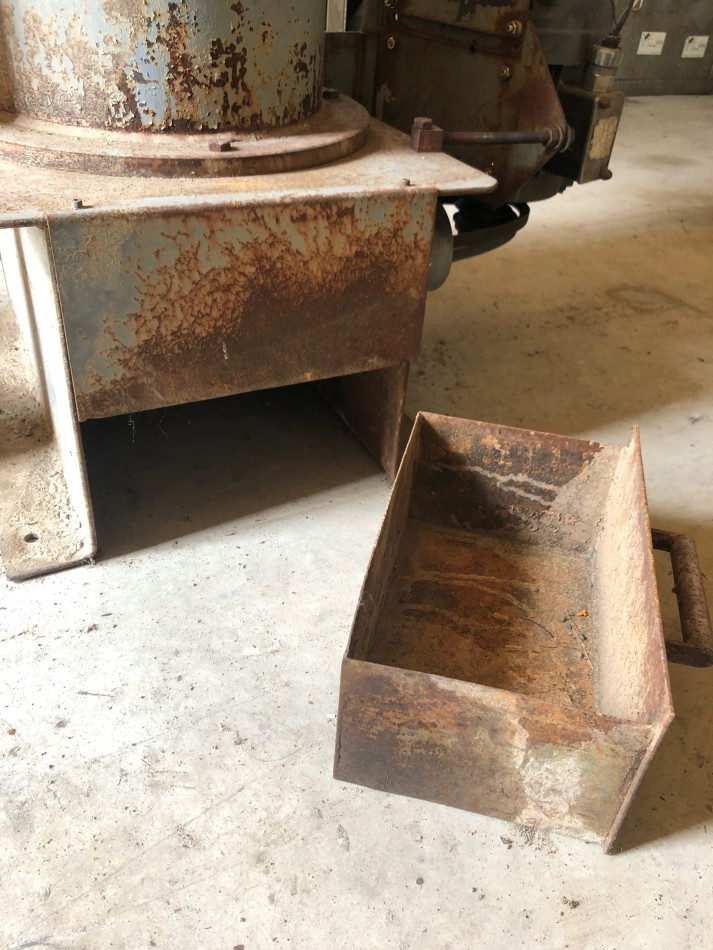 Gyrocone Crusher: 2x - 10" Massco - Nelson Machinery & Equipment Ltd.