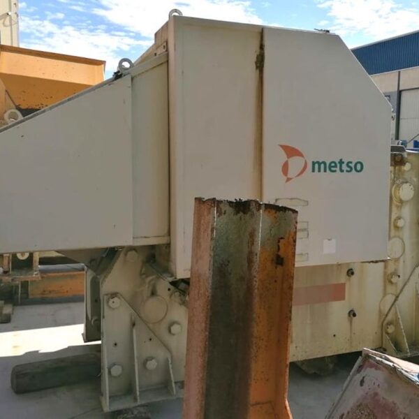 30" X 40" Metso C100 Jaw Crusher - Nelson Machinery & Equipment Ltd.