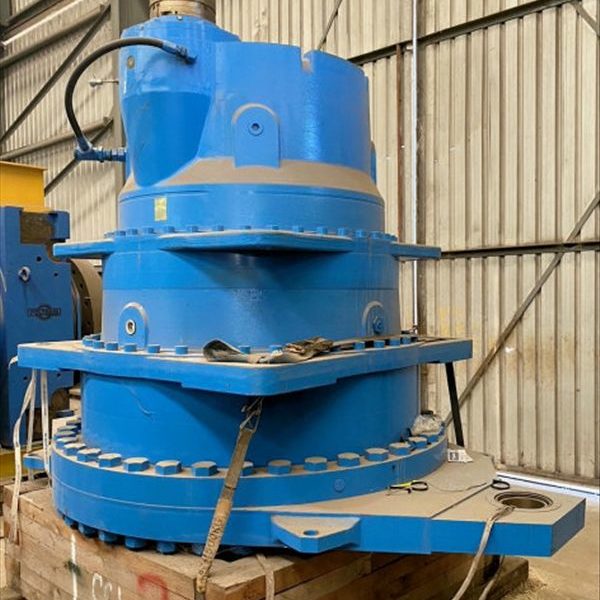 Polysius Polycom Model 24/17-8 HPGR - Nelson Machinery