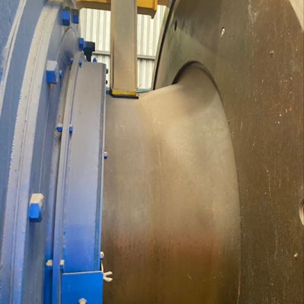 Polysius Polycom Model 24/17-8 HPGR - Nelson Machinery