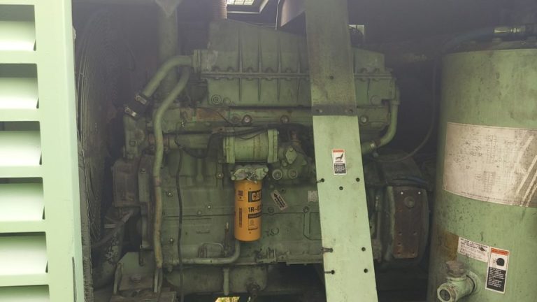 900 CFM Sullair 900H Compressor - Nelson Machinery & Equipment Ltd.