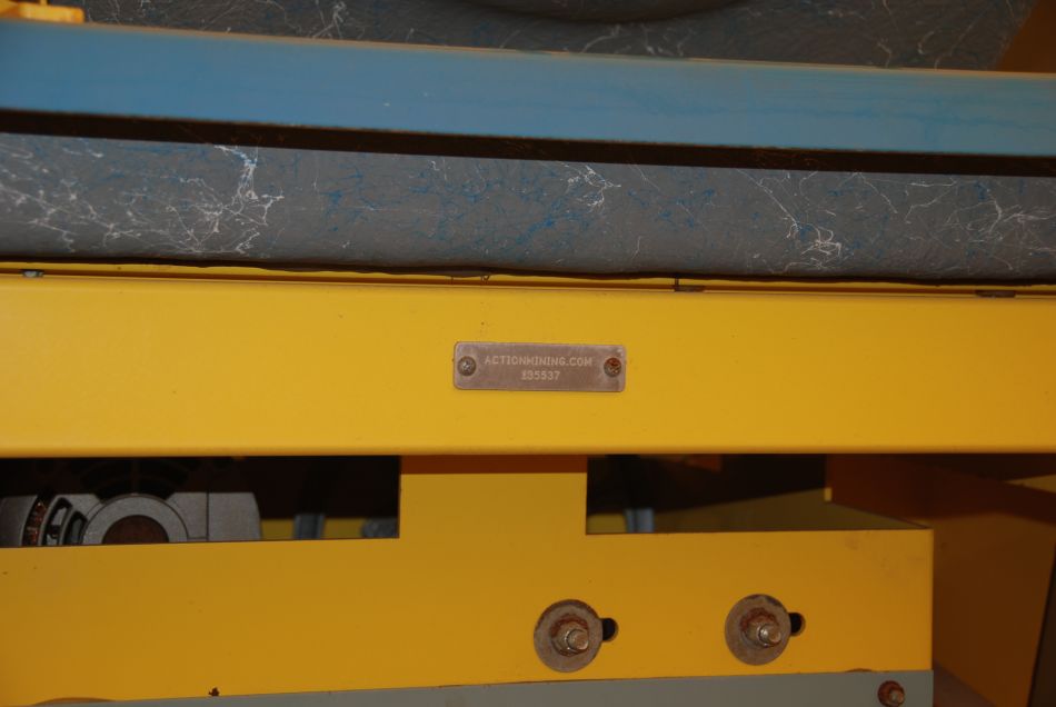 M7 Action Mining Wave Table - Nelson Machinery & Equipment Ltd.