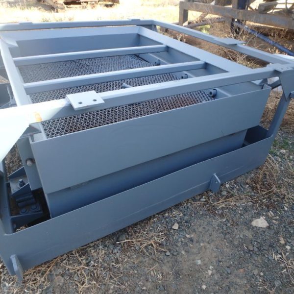 5' x 4' Horizontal Single Deck Screen - Nelson Machinery & Equipment Ltd.