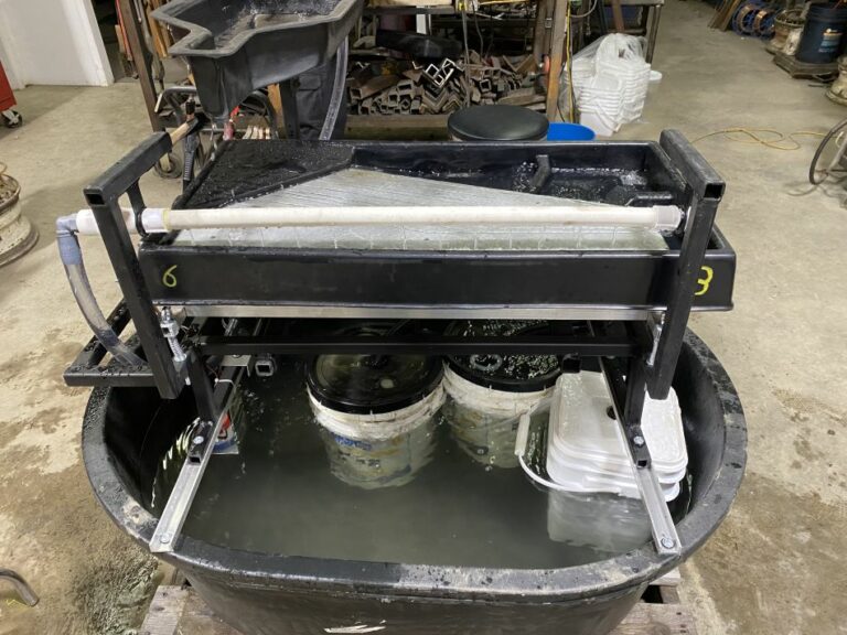 Orofino Gold Concentrating Table - Nelson Machinery & Equipment Ltd.