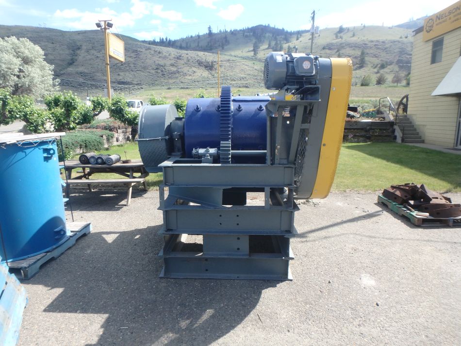 2.5' x 3' Denver Ball Mill - Nelson Machinery & Equipment Ltd.