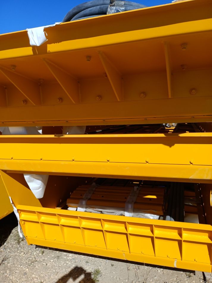 6' X 20' Weir Trio Three Deck Inclined Screen - Nelson Machinery