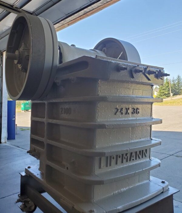 24" x 36" Lippmann Jaw Crusher - Nelson Machinery