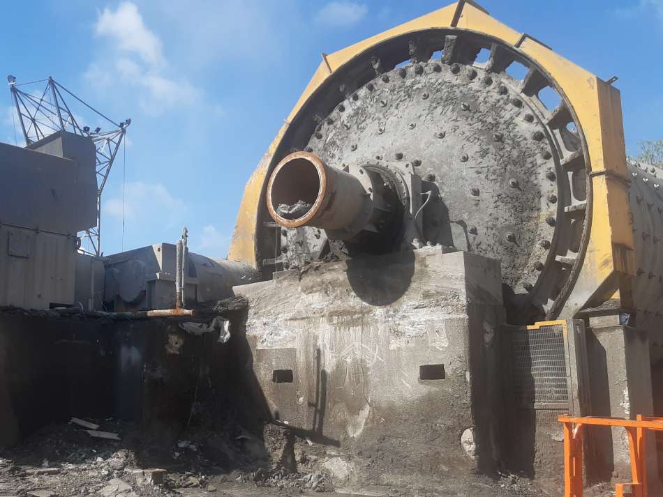 12.5' x 20' Morgardshammar Ball Mill, 1400 KW - Nelson Machinery