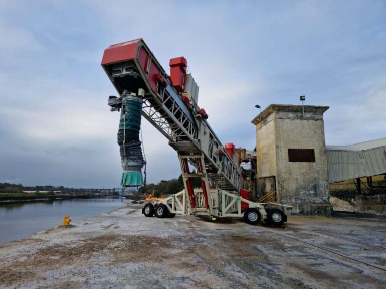 Telestack TS331 Radial Telescopic Conveyor - Nelson Machinery