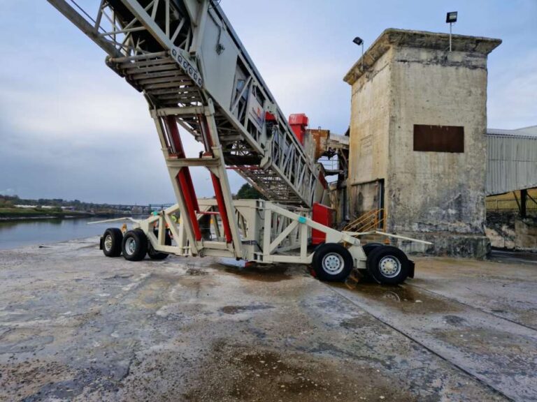 Telestack TS331 Radial Telescopic Conveyor - Nelson Machinery