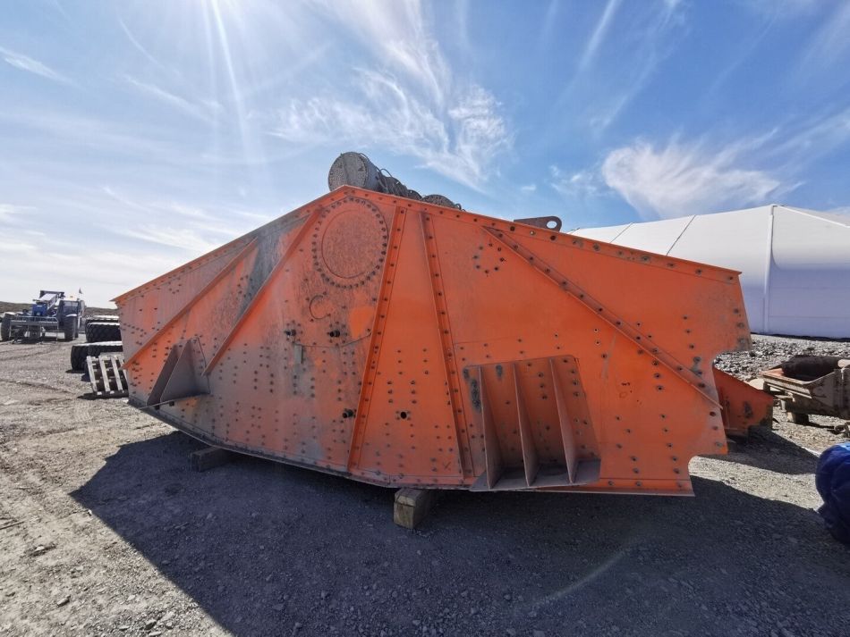 9' x 22' Double Deck Vibrating Banana Screen - Nelson Machinery