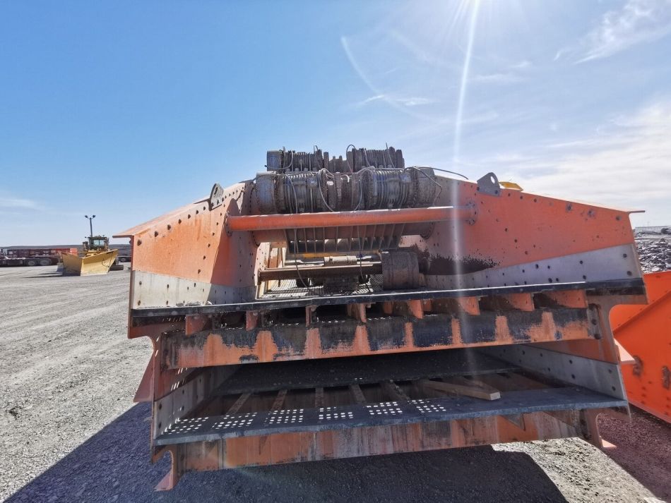 9' x 22' Double Deck Vibrating Banana Screen - Nelson Machinery