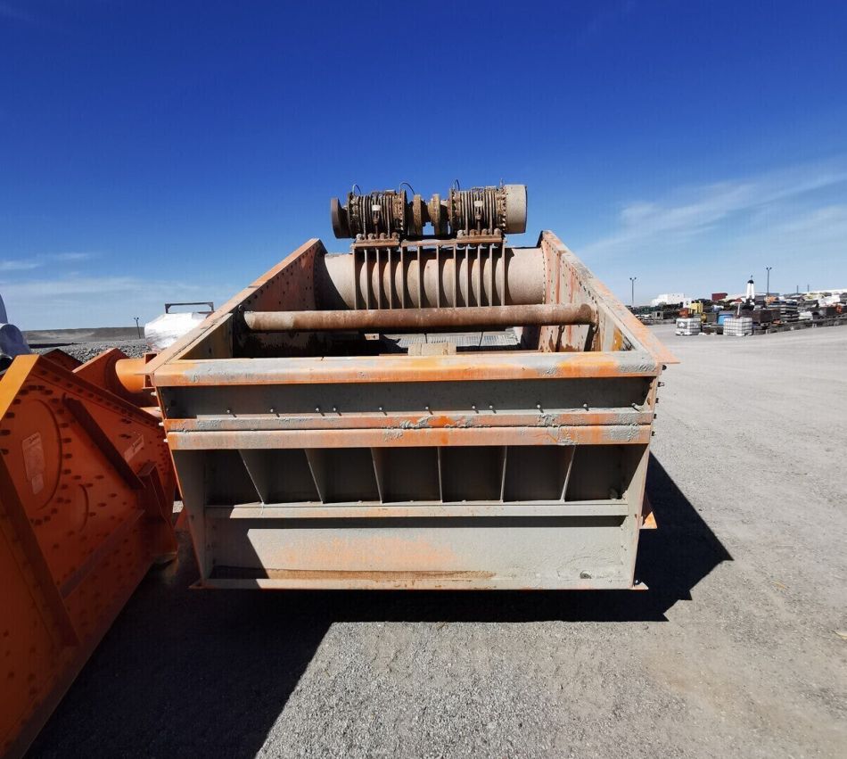 9' x 22' Double Deck Vibrating Banana Screen - Nelson Machinery