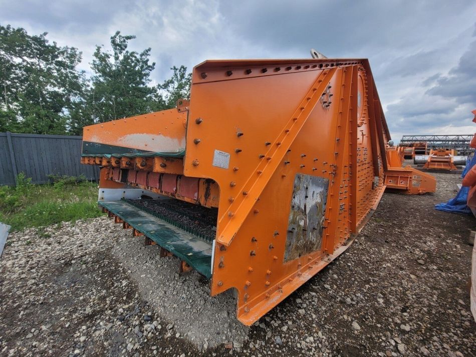 9' x 22' Double Deck Vibrating Banana Screen - Nelson Machinery