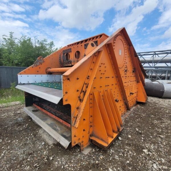 8' x 16' Double Deck Vibrating Screen - Nelson Machinery