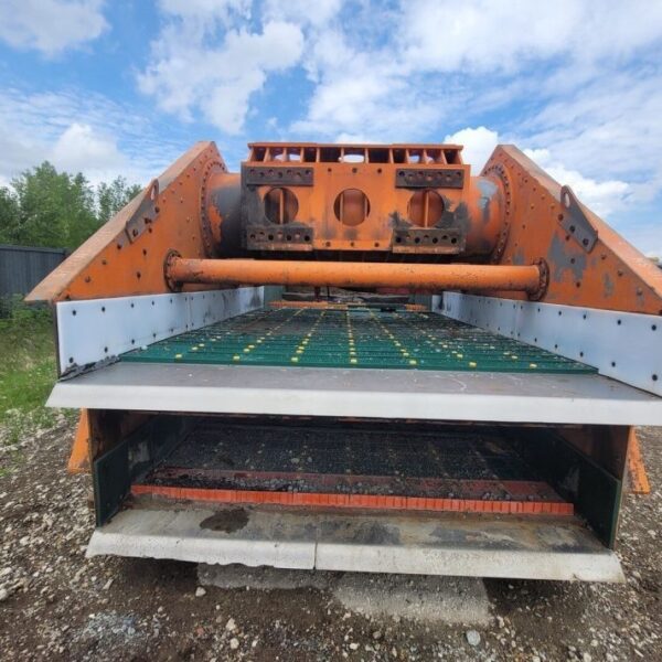 8' x 16' Double Deck Vibrating Screen - Nelson Machinery
