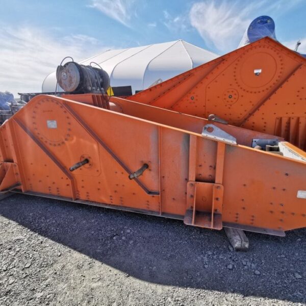 6' X 16' Horizontal Vibrating Screen - Nelson Machinery