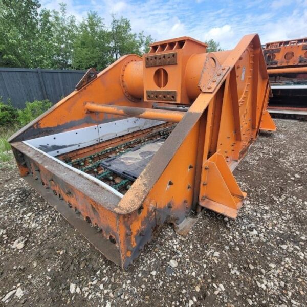6' X 16' Horizontal Vibrating Screen - Nelson Machinery