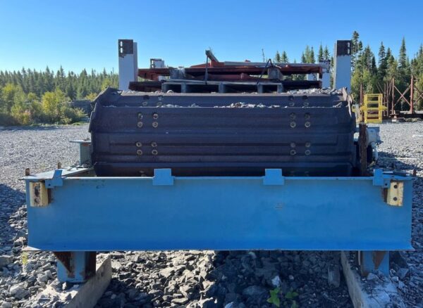 6' x 28' Metso Apron Feeder - Nelson Machinery & Equipment Ltd.