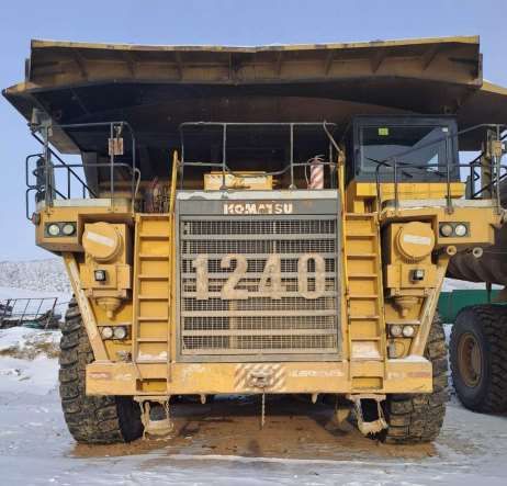 Komatsu HD1500-7 Trucks - Nelson Machinery