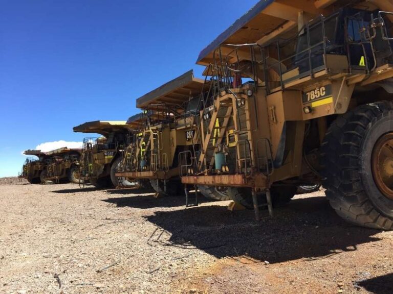 Caterpillar 785C Trucks - Nelson Machinery & Equipment Ltd.