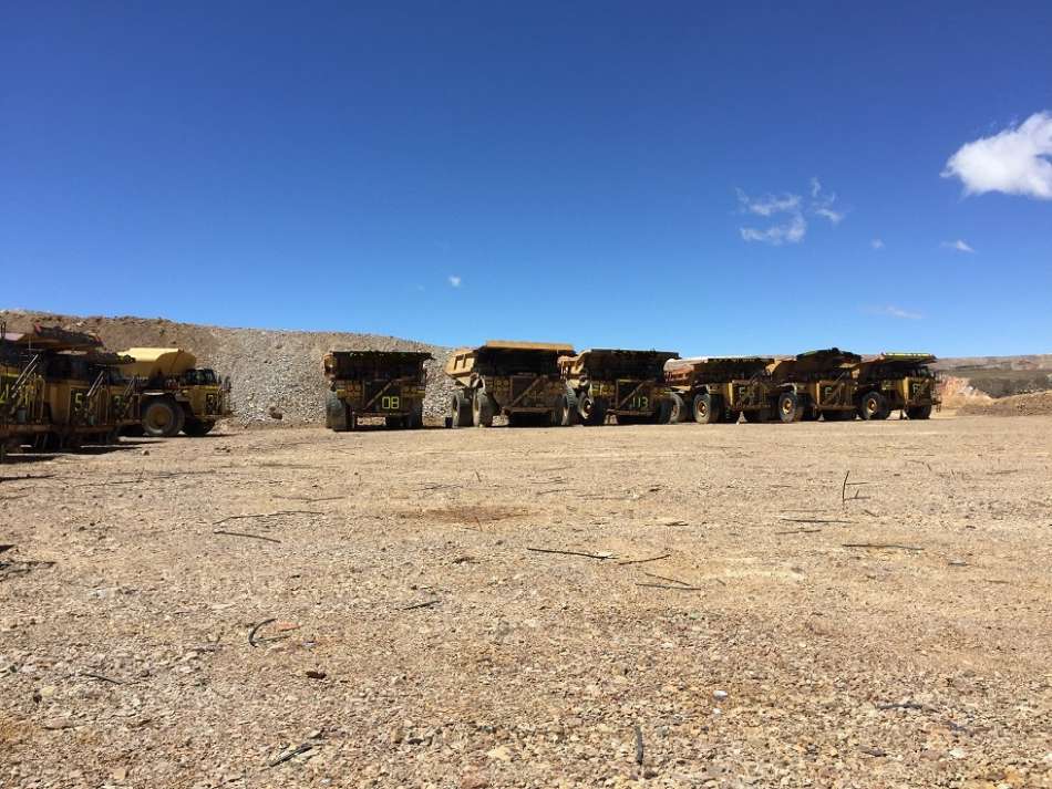 Caterpillar 785C Trucks - Nelson Machinery & Equipment Ltd.