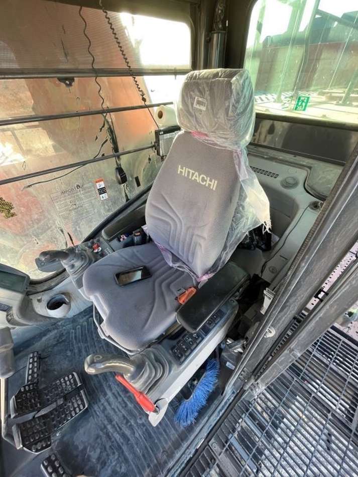 2020 Hitachi EX1200-7 - Nelson Machinery Equipment Ltd