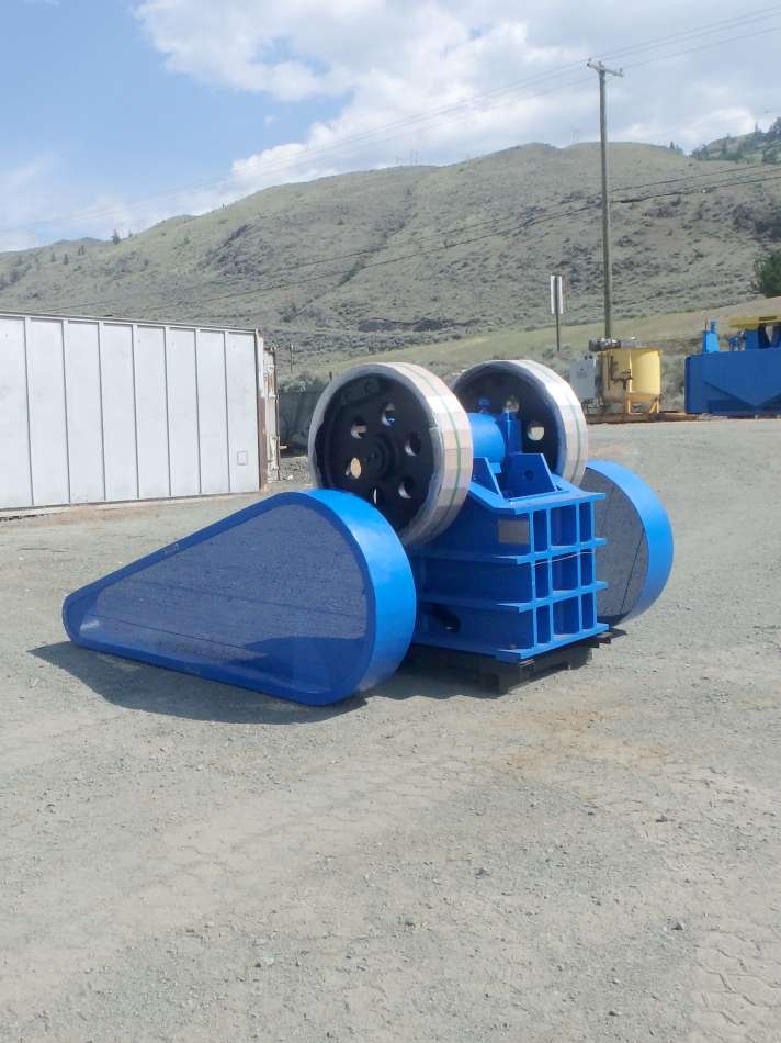 10" x 16" Big Rock Equipment Jaw Crusher - Nelson Machinery