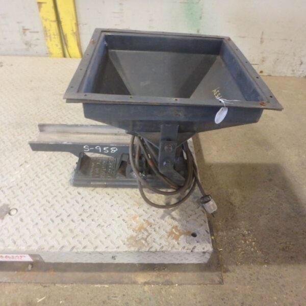 3" X 16" Jeffrey Traylor Pan Feeders - Nelson Machinery & Equipment Ltd.