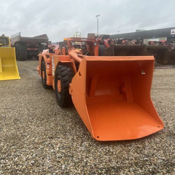 Sanvik LH203 Loader - Nelson Machinery & Equipment Ltd.