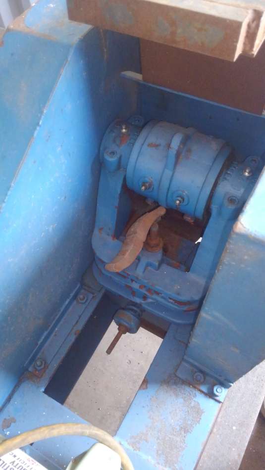 3" X 4" DENVER LAB JAW CRUSHER - Nelson Machinery & Equipment Ltd.