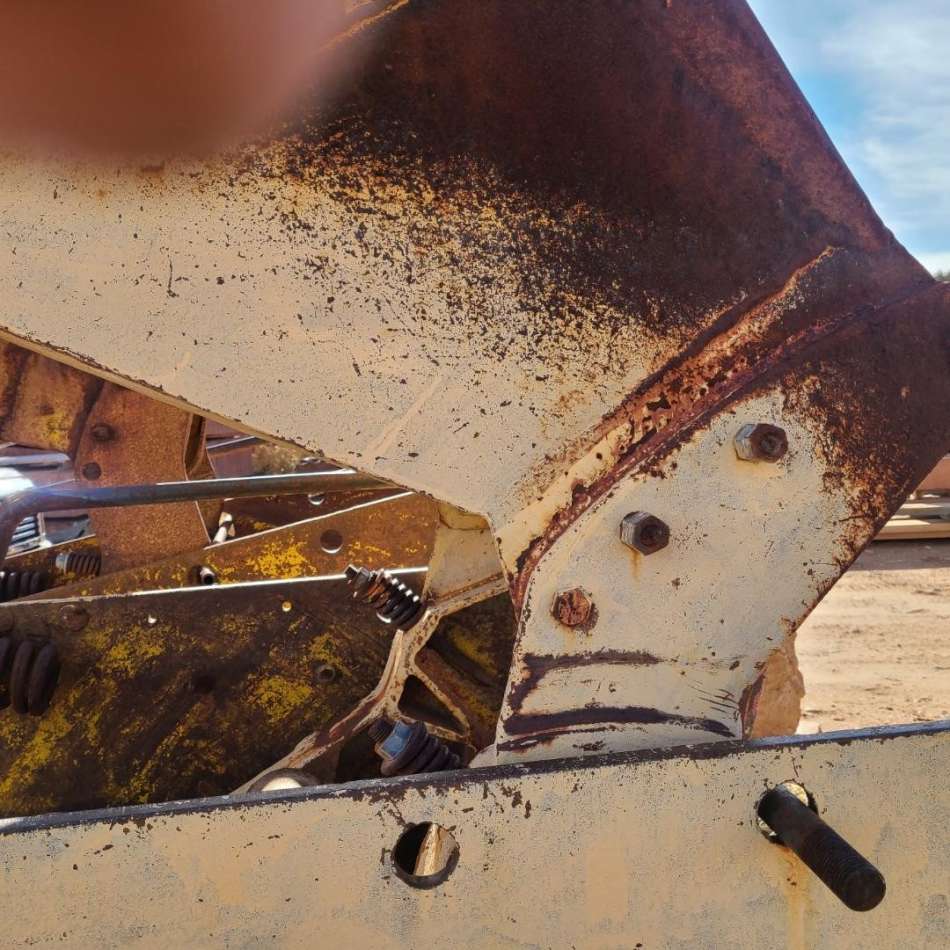 EIMCO 21 MUCKING MACHINE, 24" GAUGE - Nelson Machinery & Equipment Ltd.