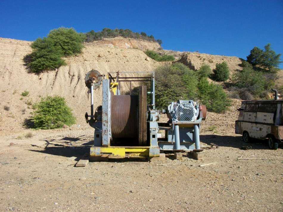 5' Single Drum Mine Hoist- Nelson Machinery & Equipment Ltd.