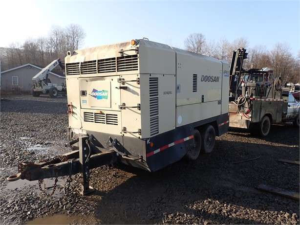 Doosan HP915WCU-T41 Rotary Screw Type Air Compressor- Nelson Machinery ...