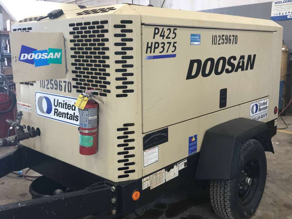 Doosan HP375WCU-T4I Rotary Screw Type Air Compressor- Nelson Machinery ...