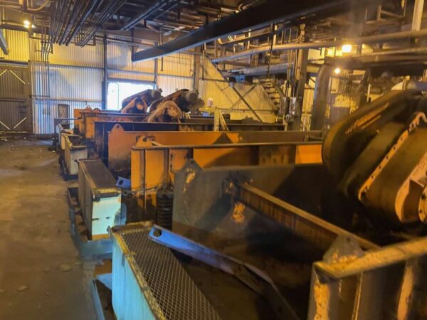 5' W. X 16' L. Tabor Single Deck Horizontal Vibrating Screens- Nelson ...