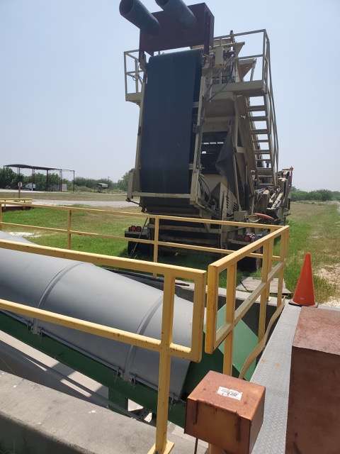 ASTEC PORTABLE "FOLD N GO" SCREENING PLANT - Nelson Machinery ...