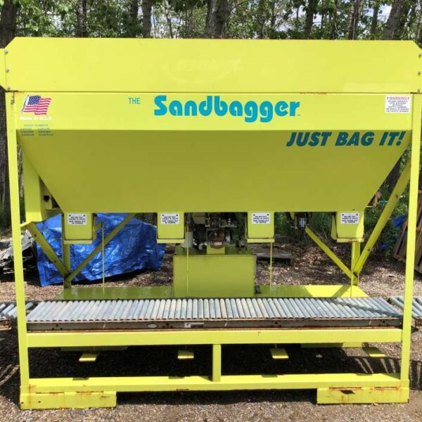 SANDBAGGER 4 BAG SYSTEM WITH CONVEYOR - Nelson Machinery & Equipment Ltd.