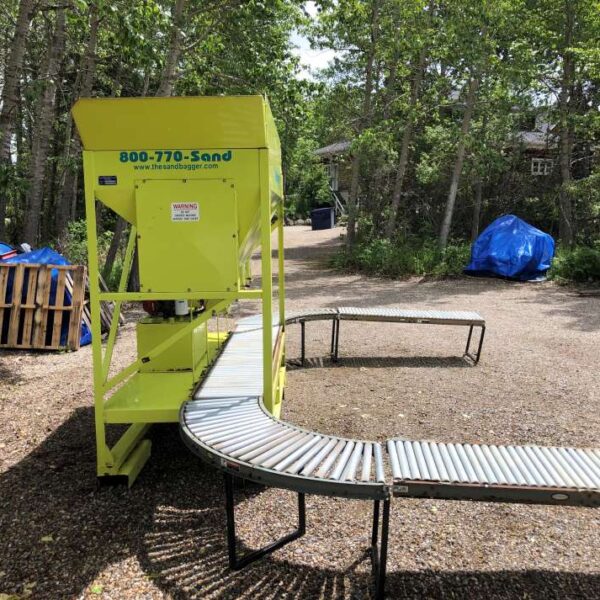SANDBAGGER 4 BAG SYSTEM WITH CONVEYOR - Nelson Machinery & Equipment Ltd.